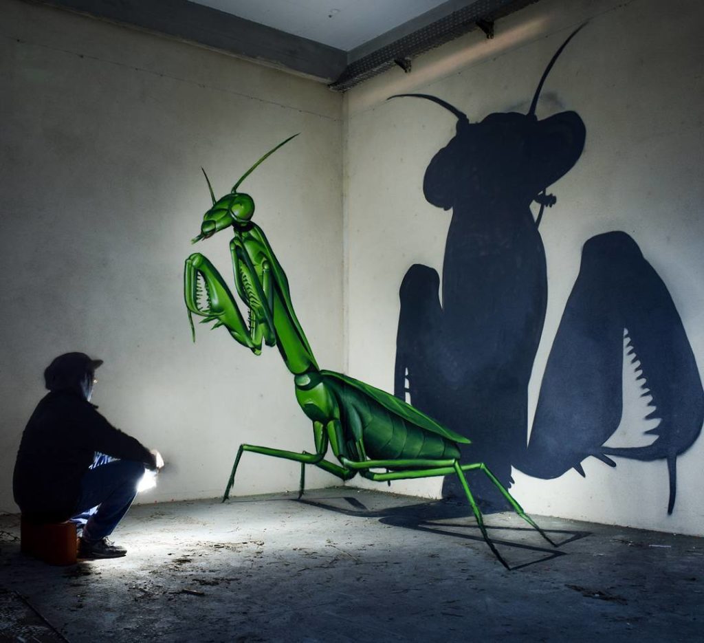 3D-Graffiti: Larger-Than-Life-Insects